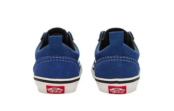 VANS The Slip-on V" Sneakers