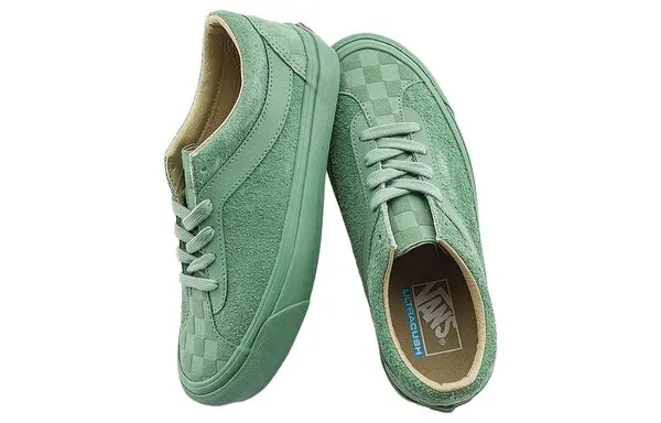 VANS Bold Ni Hairy Suede Sneakers - Green