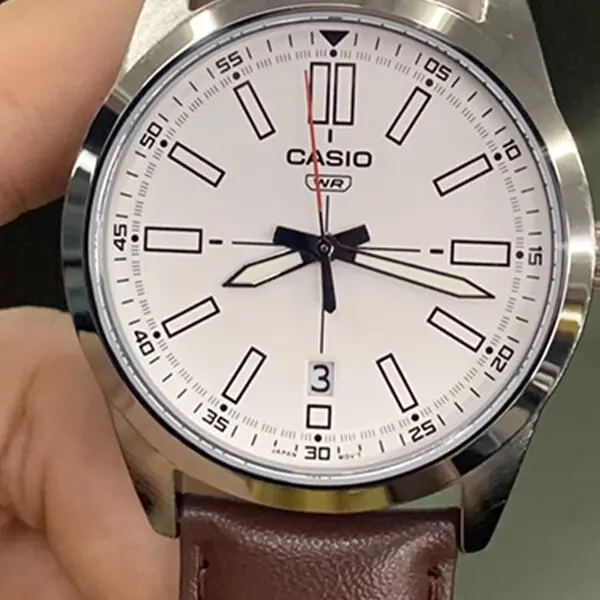 Casio Analog Watch With Leather Strap And Date Display