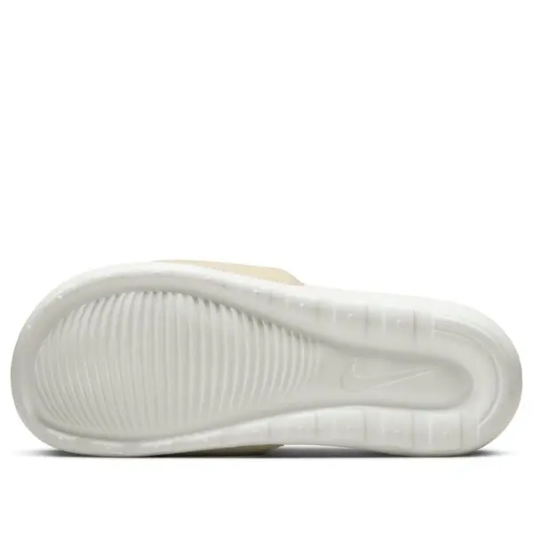 Nike Victori One Slide
