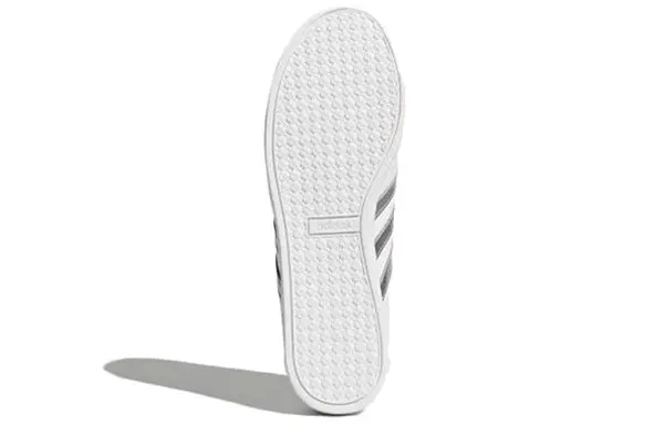 Adidas Coneo Qt Metallic Silver Sneakers