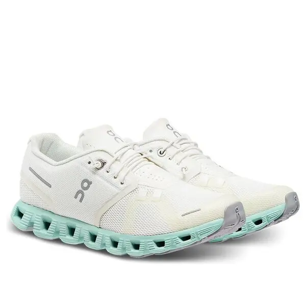 On Cloud Sneakers - White/green