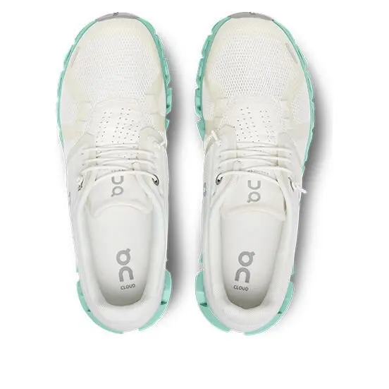 On Cloud Sneakers - White/green