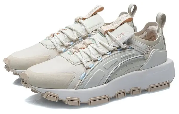 LI-NING Chasing Sneakers