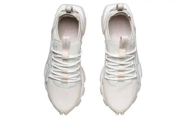 LI-NING Chasing Sneakers