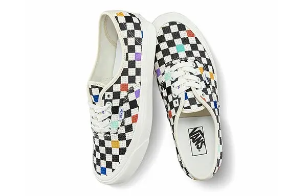 VANS Factory Authentic 44 Dx Needlepoint Checkerboard Sneakers - Black/white
