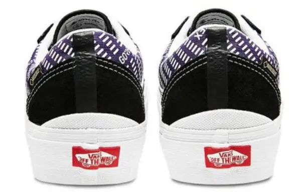 VANS Old Skool Gore-tex Sneakers