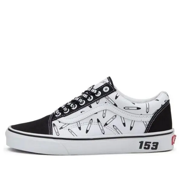 VANS Old Skool Low Top Sneakers