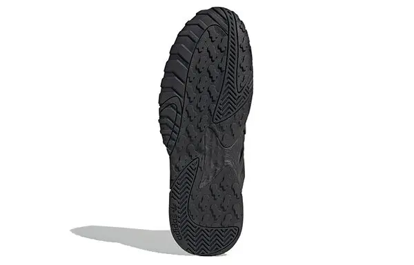 Adidas Streetball Sneakers