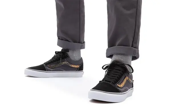 VANS Old Skool Lenticular Sidestripe Sneakers - Black/white