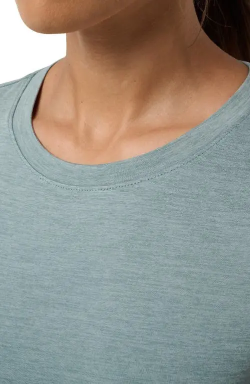 Travis Mathew Skyloft Performance T-shirt - Heather Slate