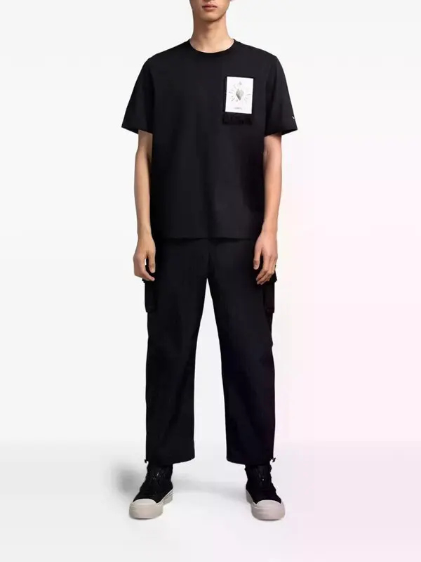 PORTS V Heart-patch Frayed T-shirt - Black