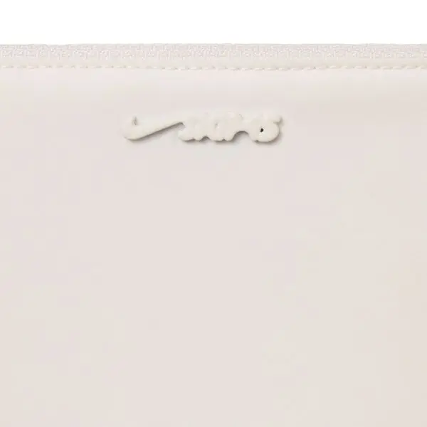 SKIMS Clippable Pouch