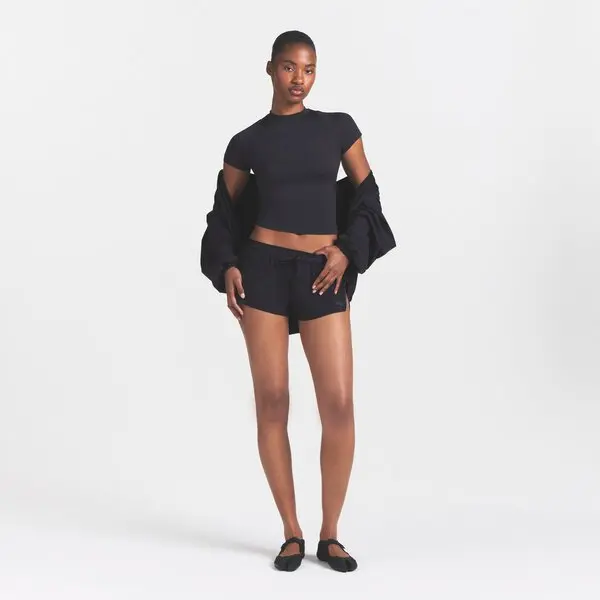 SKIMS Runner Short | Black