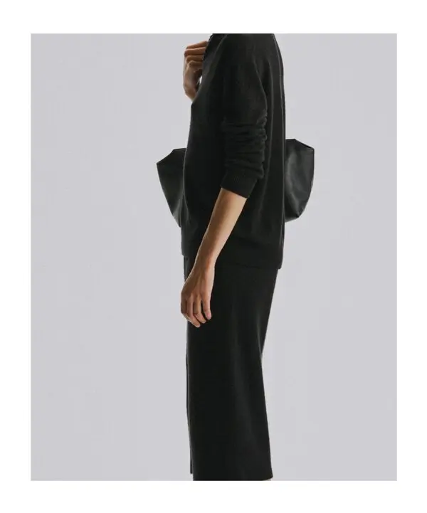 THE ROW Long-sleeved Ribbed Knit Polo Sweater - Black
