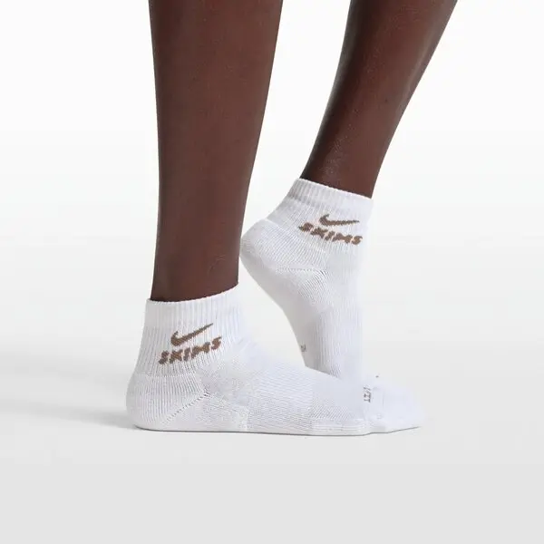 SKIMS Nike Dri-fit Quarter Crew Sock 3 Pack