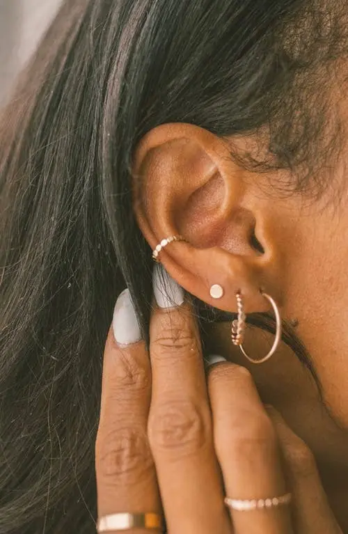 MADE BY MARY Poppy Ear Cuff Single - Silver