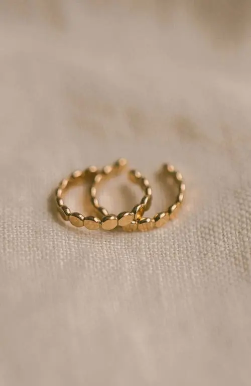 MADE BY MARY Poppy Ear Cuff Single - Silver