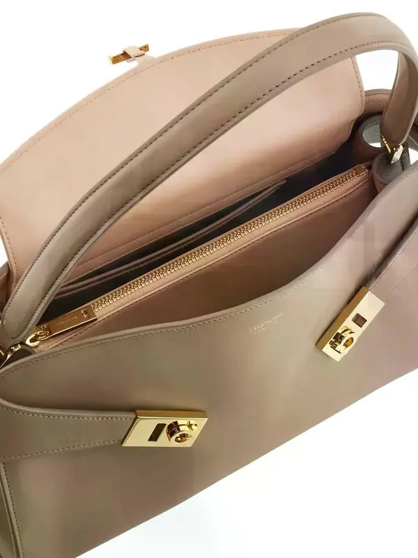 FERRAGAMO Medium Hug Leather Tote Bag - Neutrals