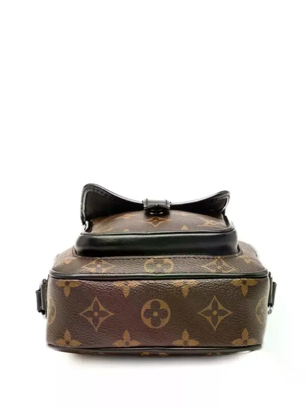 LOUIS VUITTON Christopher Wearable Crossbody Bag - Brown
