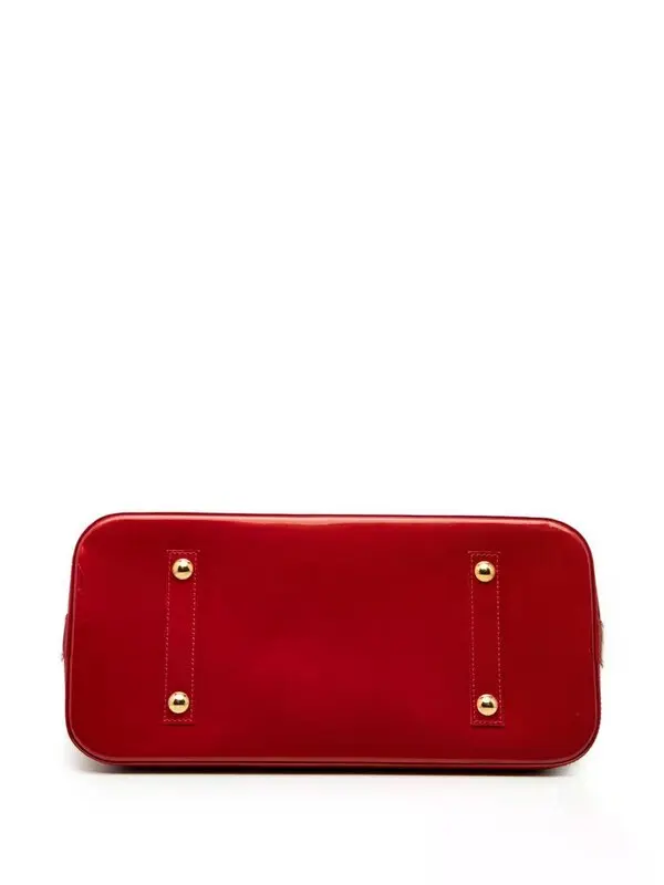 LOUIS VUITTON Monogram Vernis Alma Gm Handbag - Red