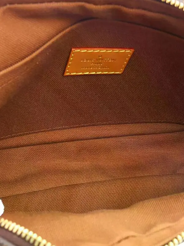 LOUIS VUITTON Monogram Nil Satchel