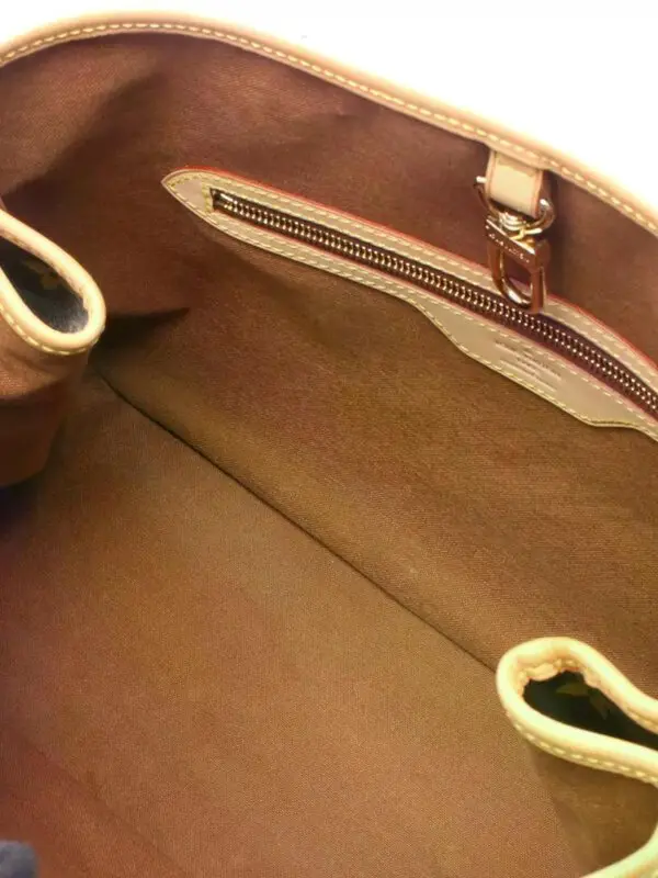 LOUIS VUITTON Monogram Batignolles Horizontal Tote Bag