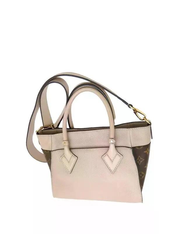 LOUIS VUITTON Monogram Satchel