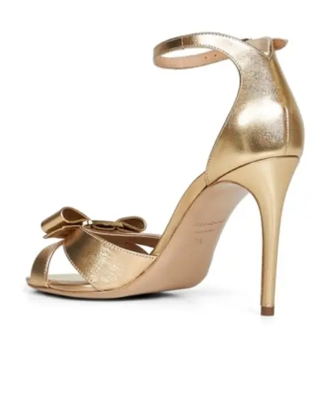 FERRAGAMO Vara Bow Stiletto Sandals - Nude