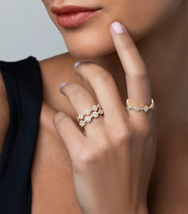 DAVID MORRIS Yellow Gold And Diamond Triolette Oval Ring