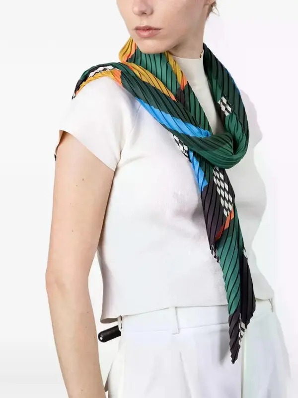 MULTITUDES BAGS Selene Geometric-print Pleated Scarf