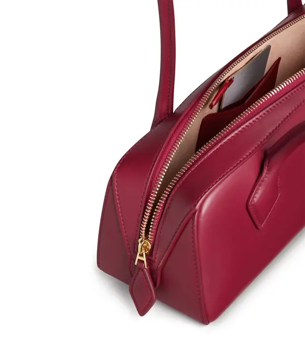 Alaïa Le Teckel Shoulder Bag - Red
