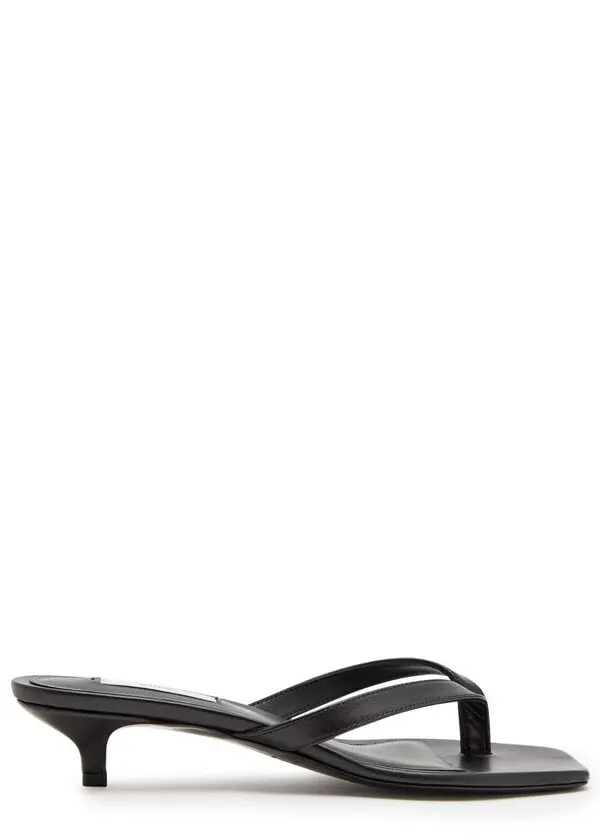 TOTEME Leather Flip Flops