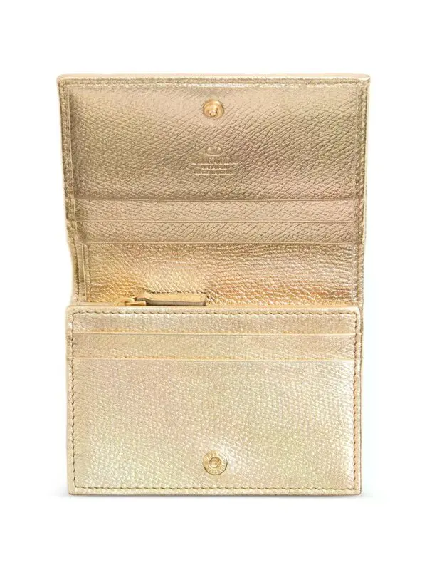 Valentino Garavani Vlogo Signature Wallet In Laminated Grainy Calfskin With Jewel Logo - Gold