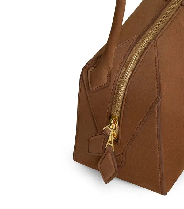 Alaïa Le Bouledogue Small Leather Shoulder Bag - Brown