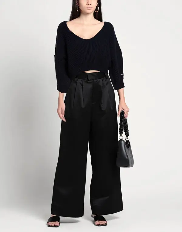 Pinko Wool & Cashmere V-neck Sweater