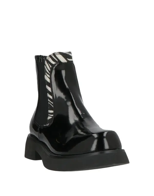 TOSCA BLU Ankle Boots
