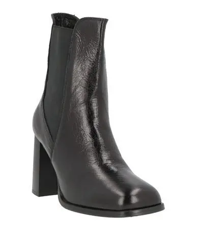 TOSCA BLU Ankle Boots - Black