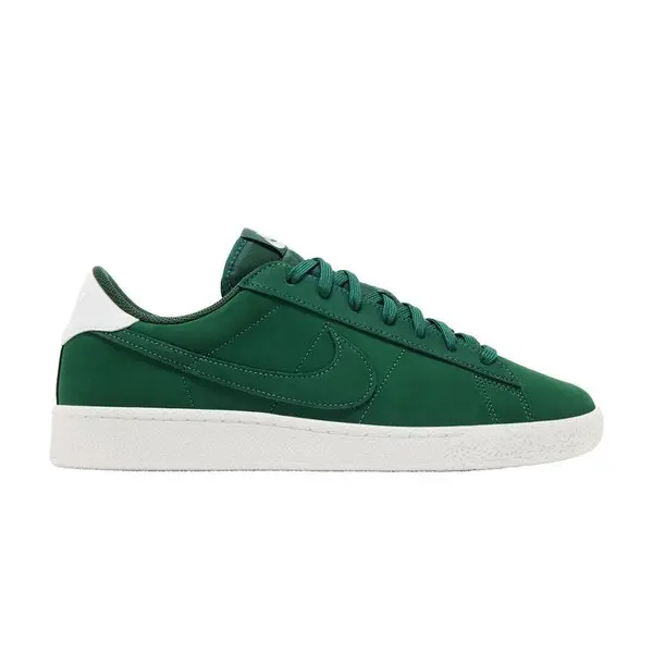 Nike Classic Sneakers