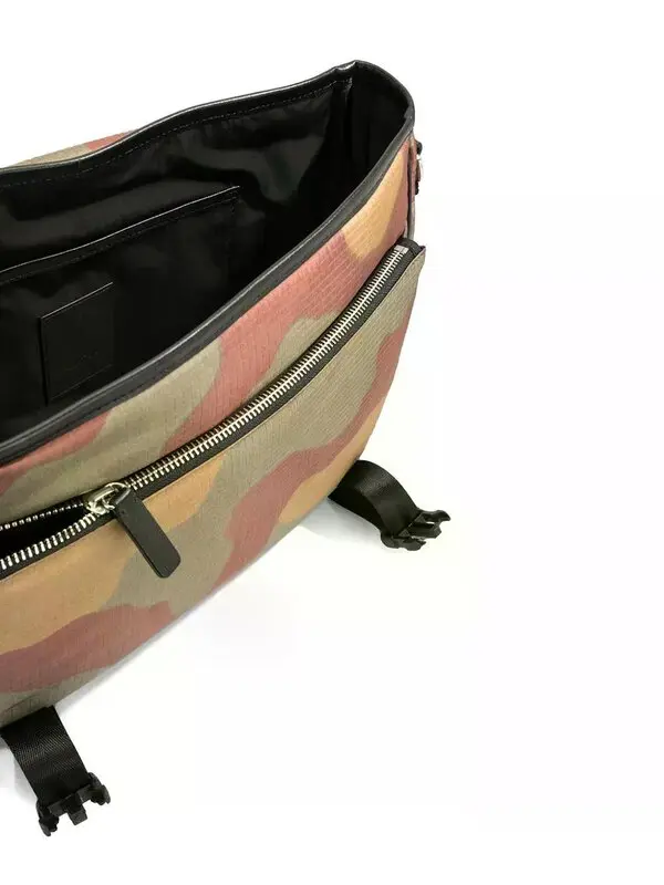 PORTS V Camouflage Print Messenger Bag