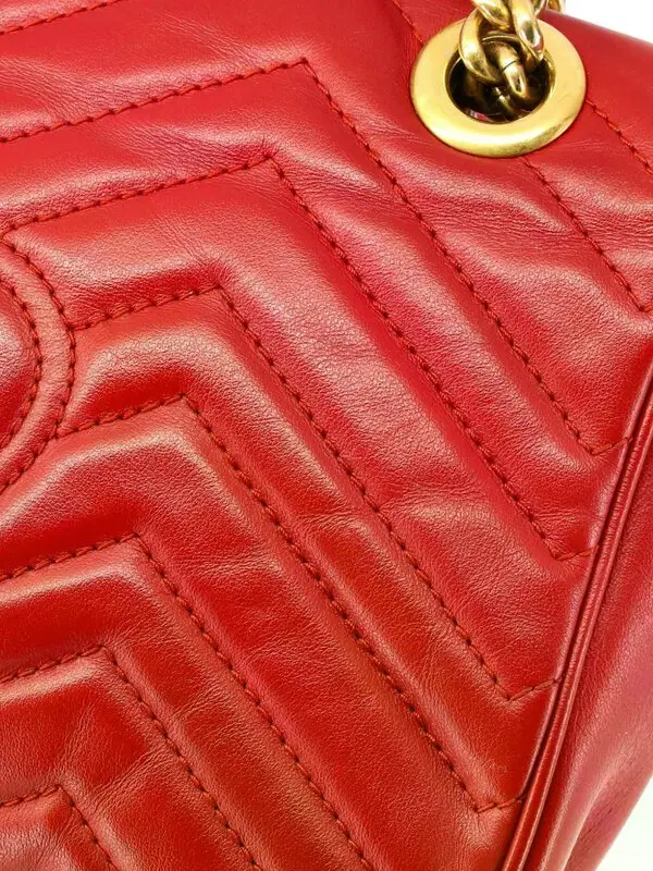 Gucci Matelassé Leather Small Flap Crossbody Bag - Red
