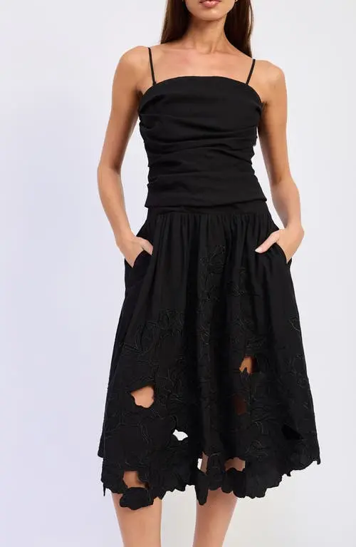 EN SAISON Mabel Embroidered Midi Dress