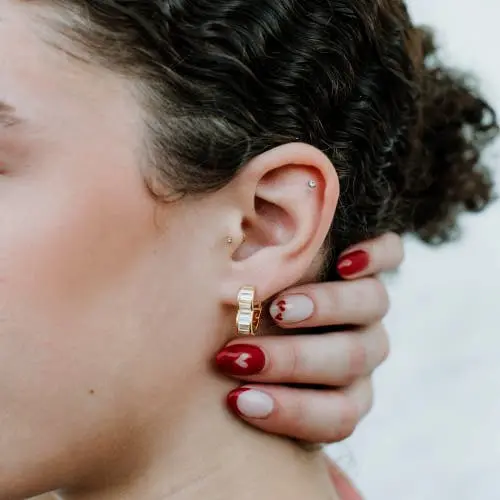 IVY & PEARL CO. Beaumont Heartline Hoops With Baguette Stones
