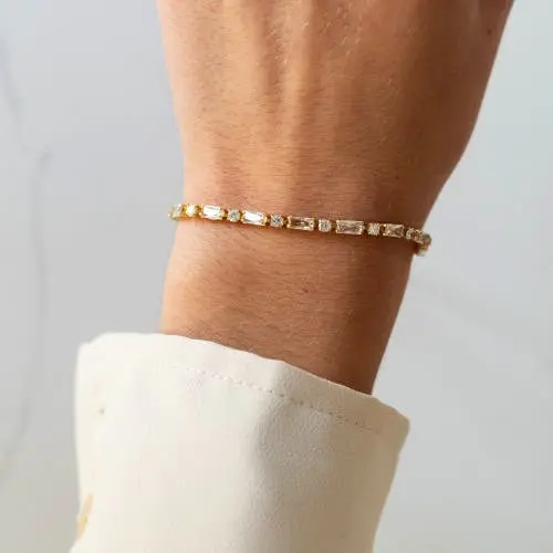 IVY & PEARL CO. Wentworth Tennis Bracelet With Baguette-cut Stones