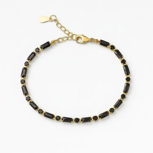 IVY & PEARL CO. The Harrington Noir Bracelet - Gold
