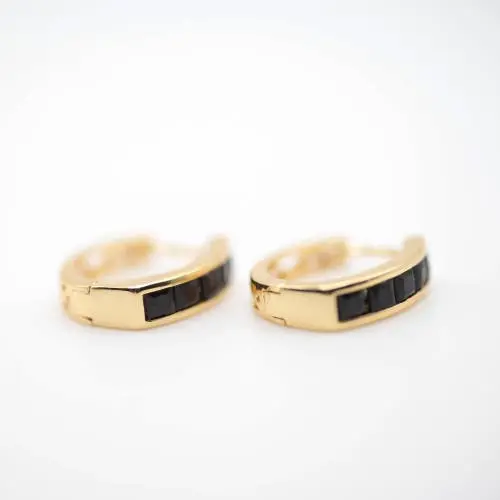 IVY & PEARL CO. Onyx Huggie Earrings In 14k Filled