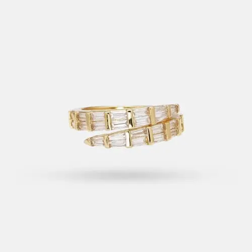 IVY & PEARL CO. Astoria Baguette Crest Ring - Gold