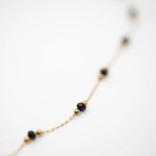 IVY & PEARL CO. Nocturnal Bead Necklace Filled Chain With Faceted Onyx Accents