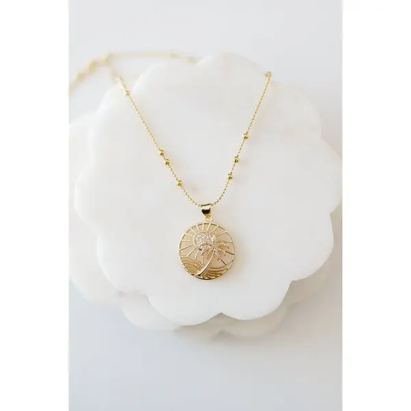 IVY & PEARL CO. Golden Palm Dreams Pendant Necklace - Gold