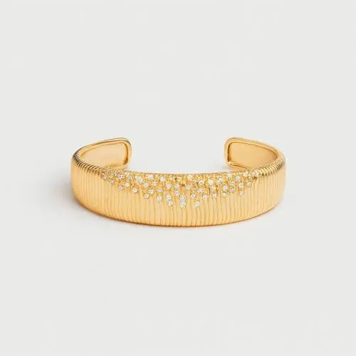 IVY & PEARL CO. The Belgravia Pavé Cuff